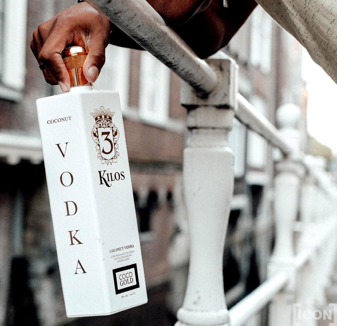 3 KILOS COCONUT GOLD VODKA 1,0L iconselection.pl